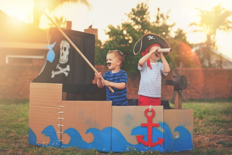 20 Fun Imagination Games to Play with Your Kids - Computer Kids Daycare